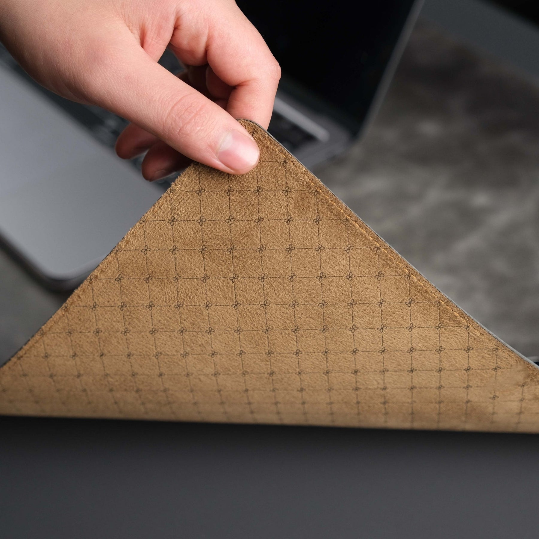 Grey Leather Desk Pad | Genuine Calfskin | TORONATA